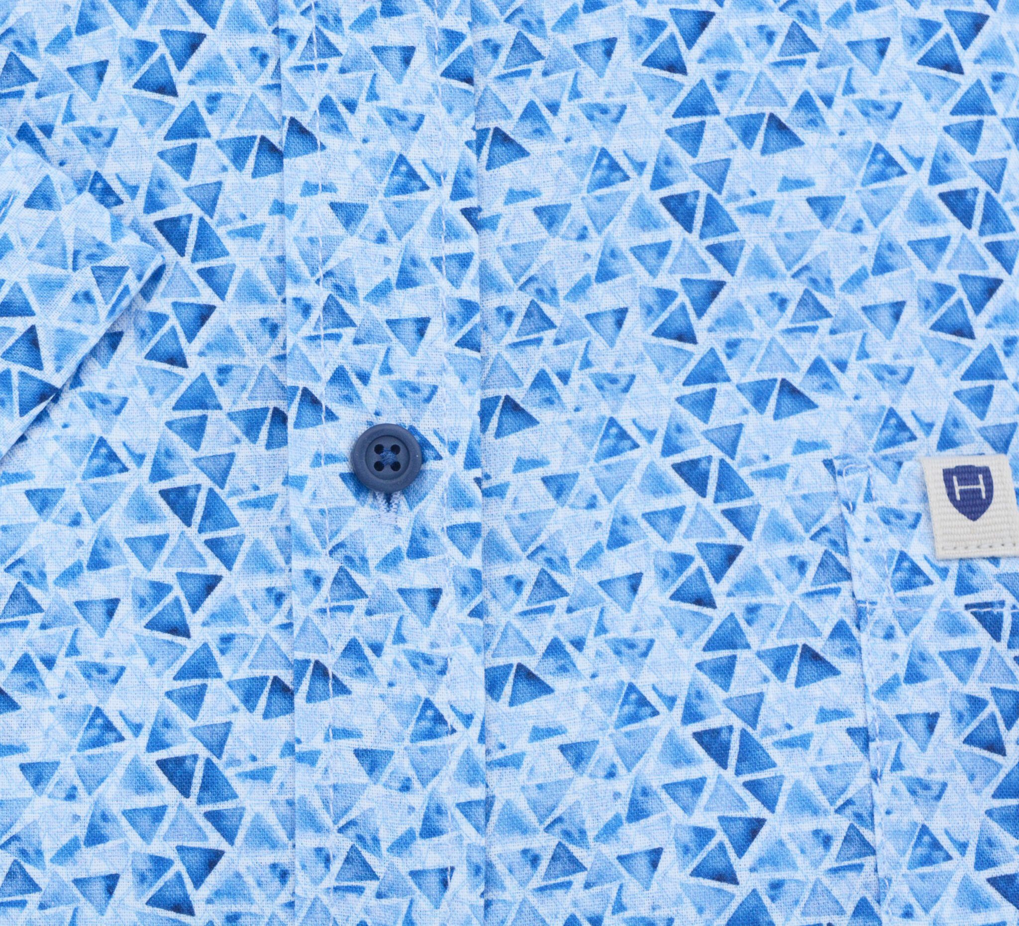 TRIANGULAR PRINT - BLUE SHORT SLEEVE - Cain of Heswall